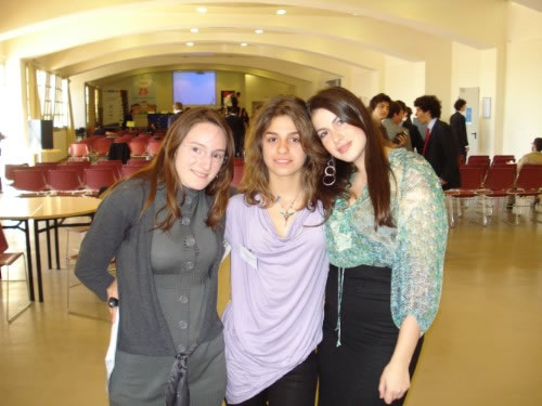 ΔΙΑΚΡΙΣΗ ΤΩΝ ΜΑΘΗΤΩΝ ΜΑΣ ΣΤΟ ΕΥΡΩΠΑΪΚΟ ΚΟΙΝΟΒΟΥΛΙΟ ΝΕΩΝ - Εράσμειος