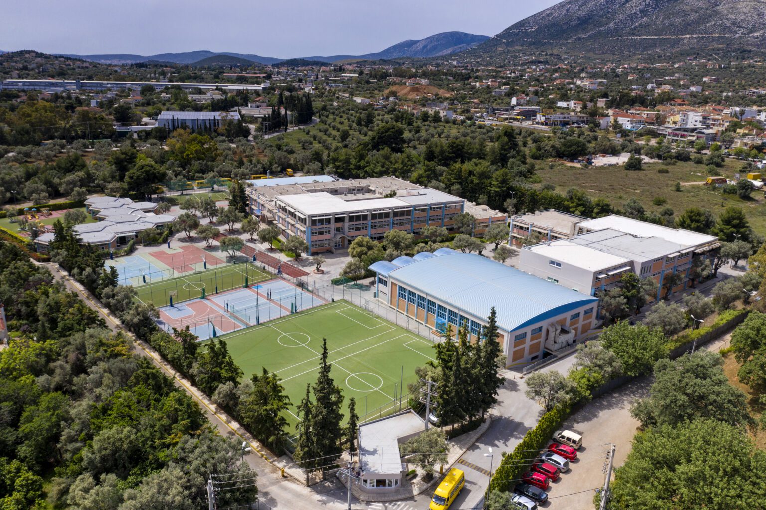 ΜΕΛΕΤΗ ΚΑΙ ΔΡΑΣΤΗΡΙΟΤΗΤΕΣ ΜΕΤΑ ΤΟ ΣΧΟΛΑΣΜΑ - Εράσμειος